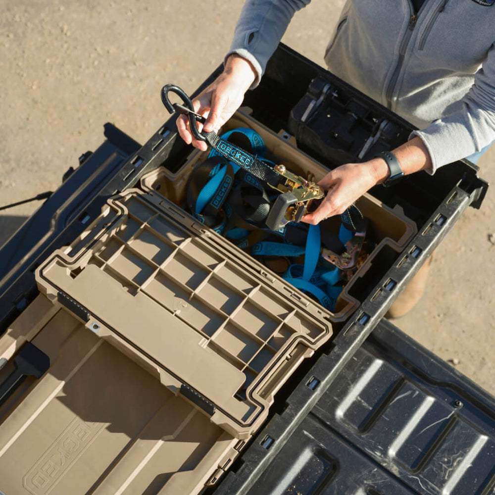 DECKED Ratchet Straps