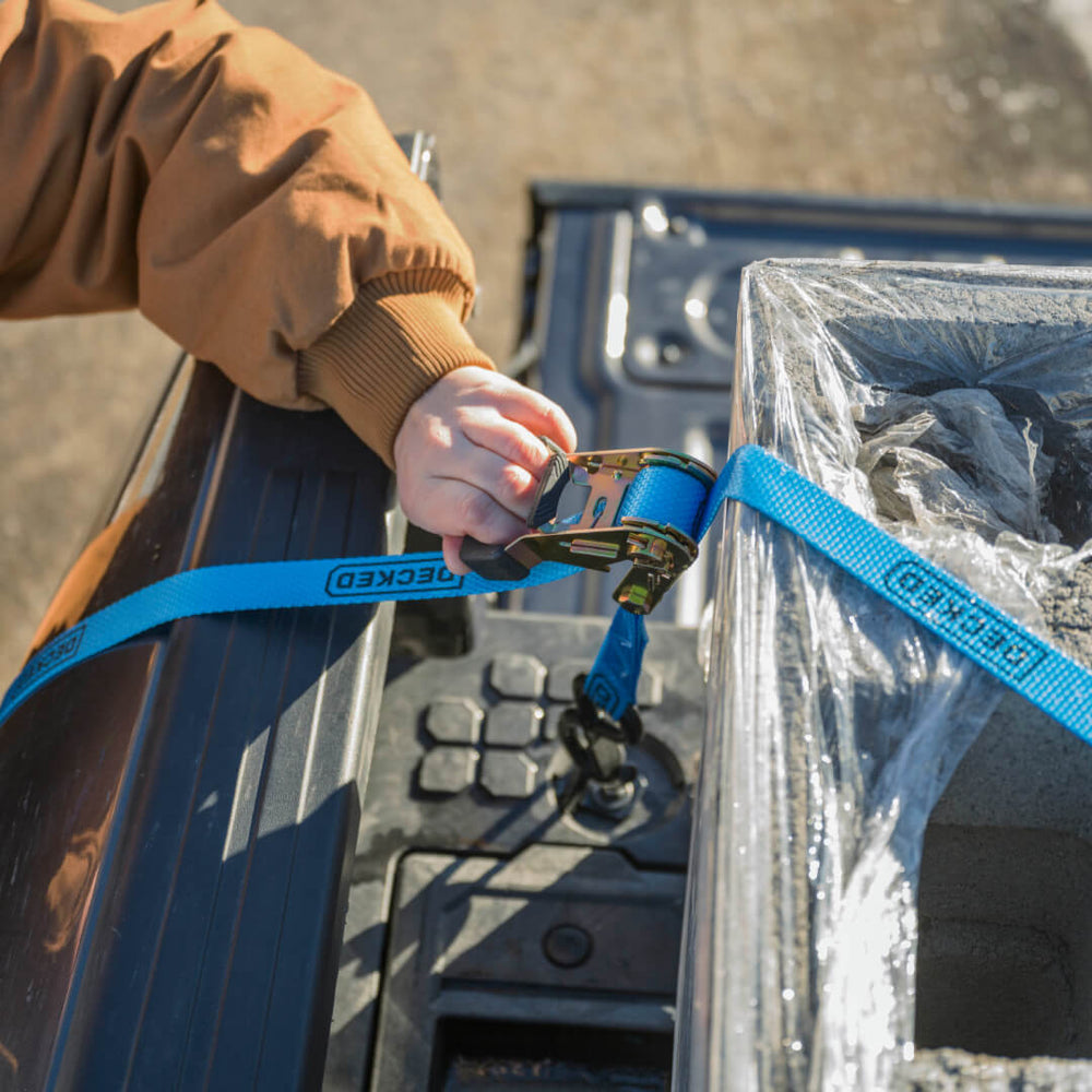 DECKED Ratchet Straps